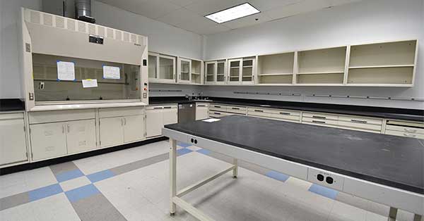 Small Lab Suites – Available in Beverly